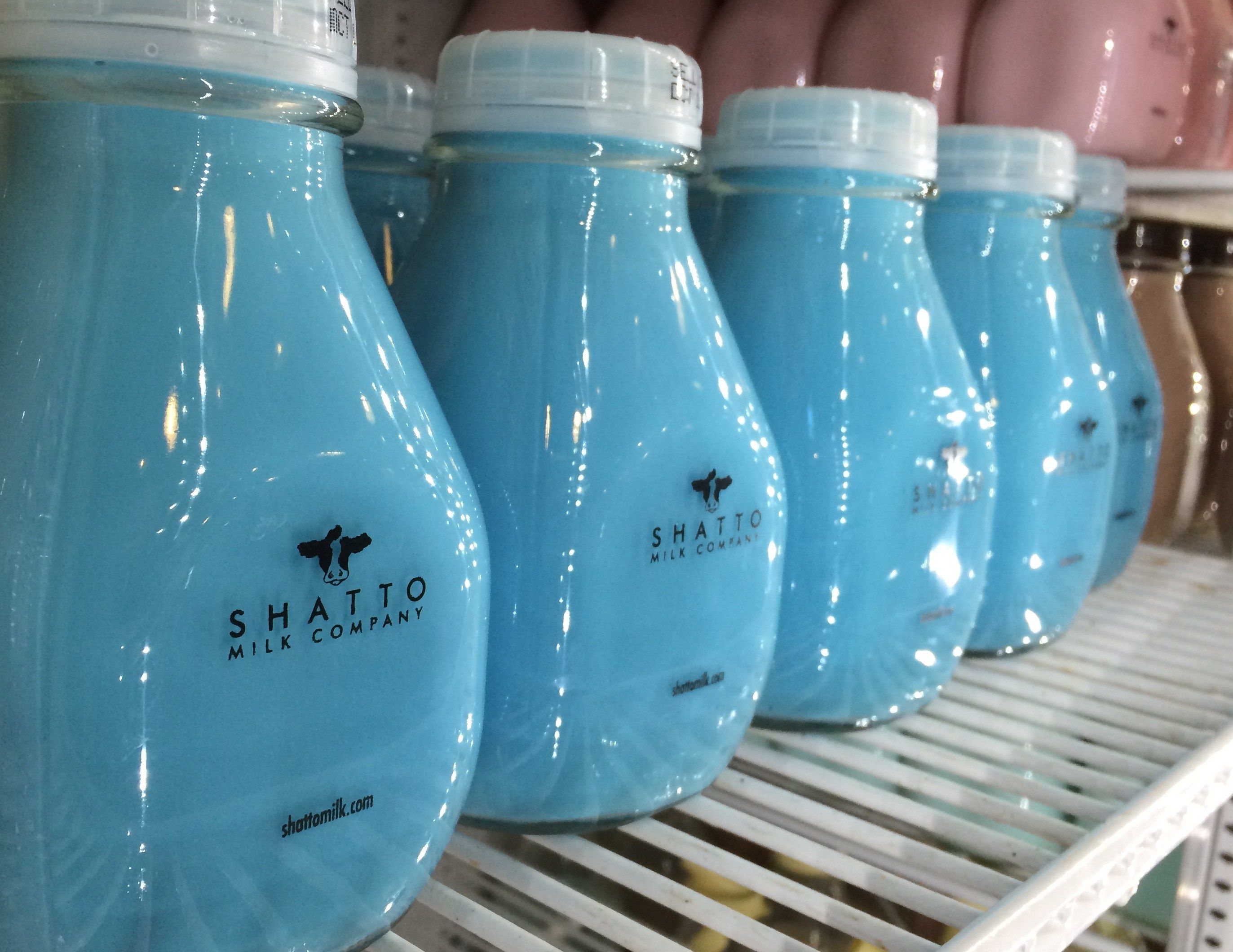 Shatto milk turns blue with Royal's fever - Kansas news - NewsLocker